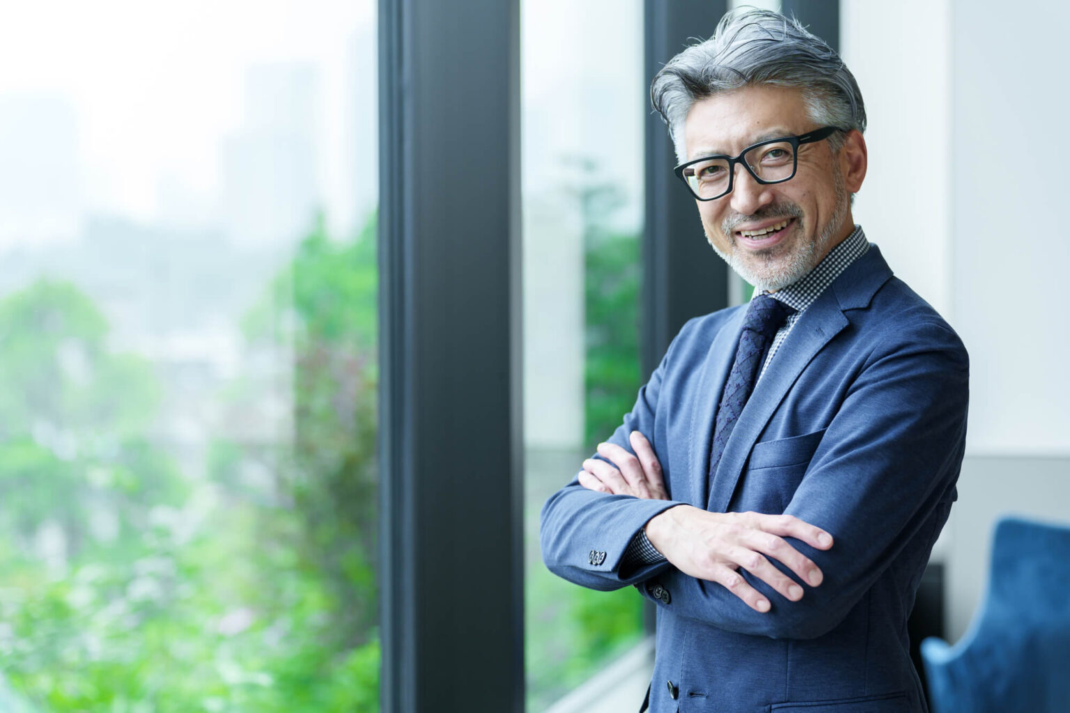 マンション一棟買いの成功ポイントと指標にする利回り！メリット・デメリットや注意点